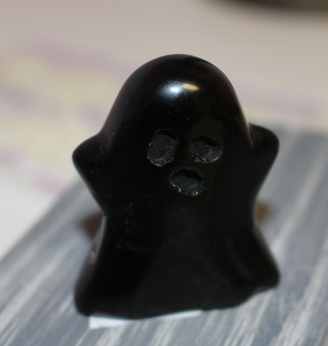 Carved ghost – Crystal Creedence